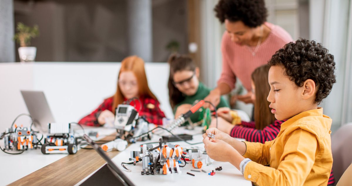 Executive Search Solutions for education | Pender & Howe